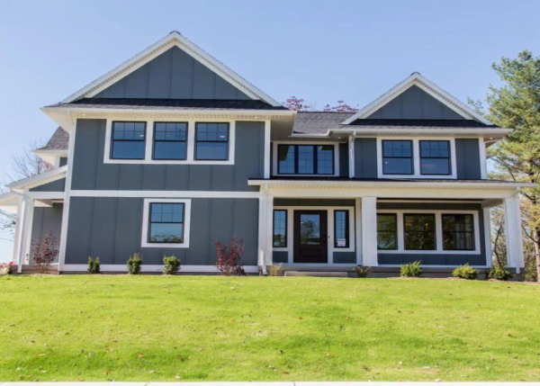 21 Modern Grey House Exterior Color Schemes For You! - TheHomeShare